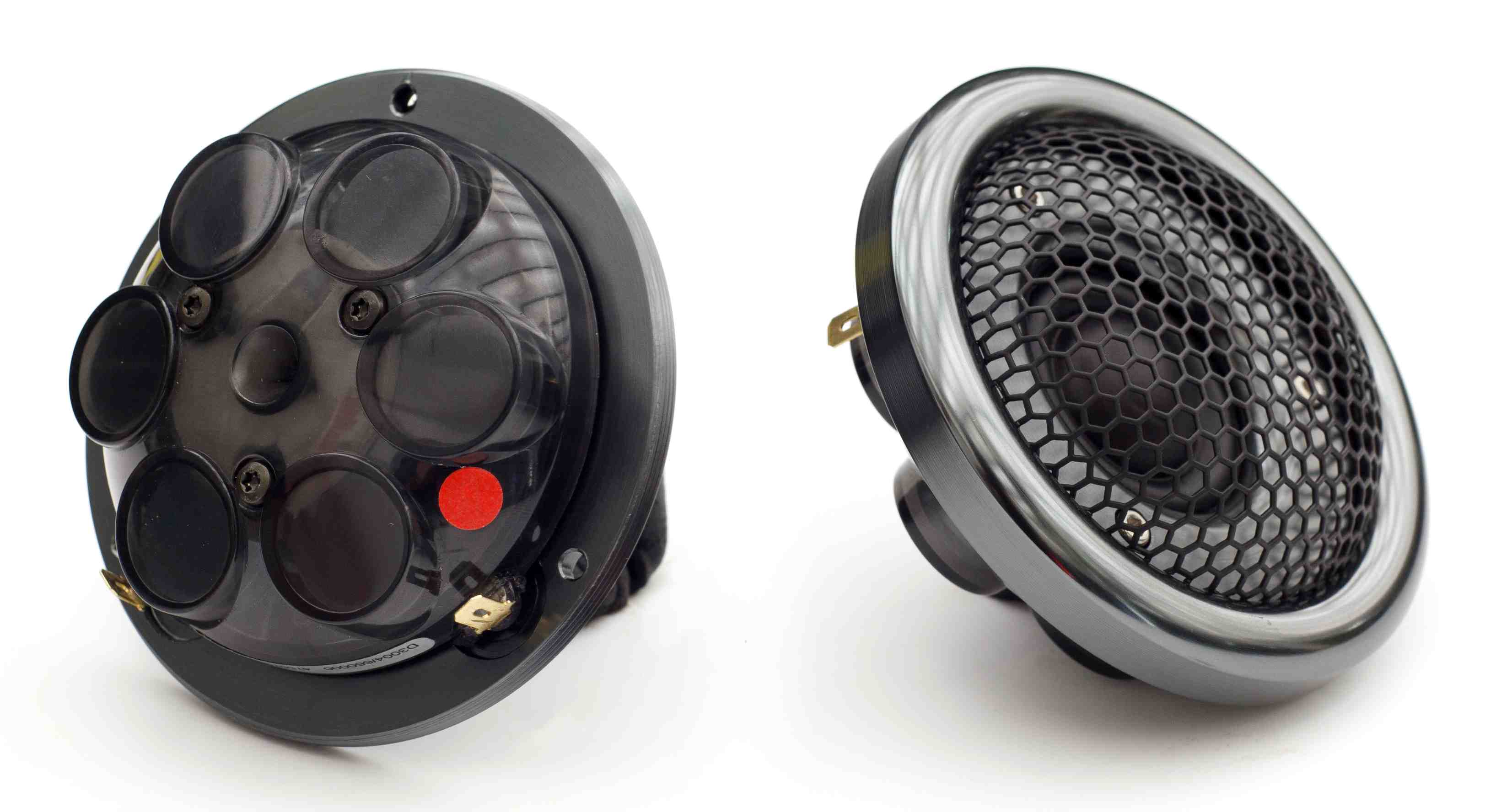 UDC CAR AUDIO ศูนย์ติดตั้งเครื่องเสียงติดรถยนต์ชั้นนำ